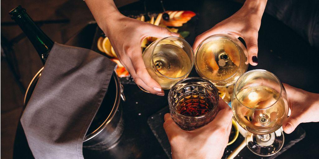 I danni dell'alcol e gli effetti dell'alcol sul tuo corpo | NutriDoc